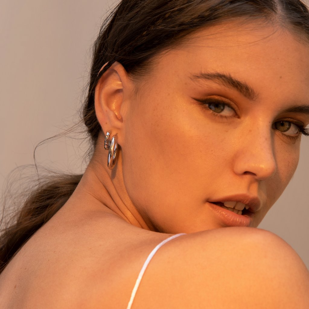 Silver Amalfi Hoop Earrings by Aleyol√©